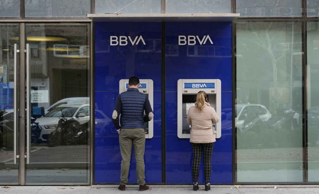 La opa de BBVA sobre Banco Sabadell, en fase 2. Crónica para inversores ...