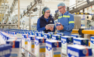 La sostenibilidad de Lactalis empieza en 1.405 granjas españolas ...