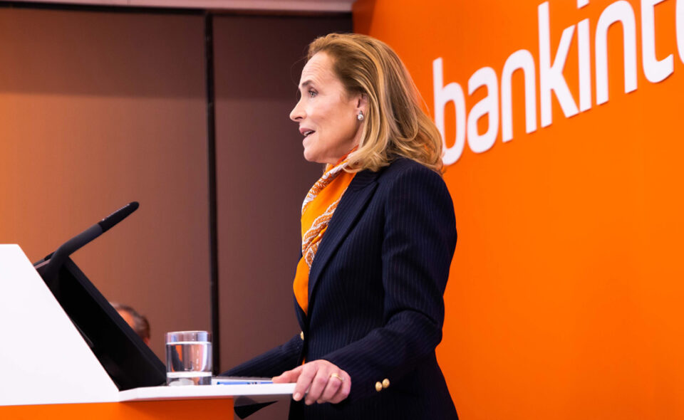 IAG entra en fase de caja récord